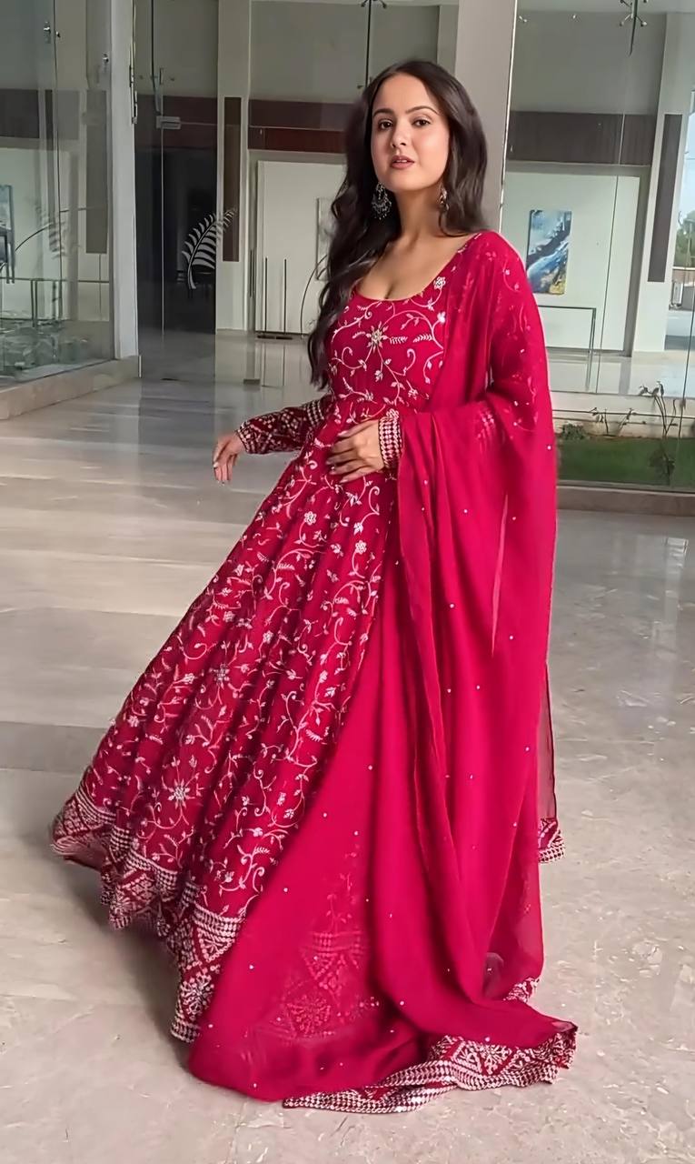 Zareen Ziya Rani Color Anarkali Ensemble Suit Set